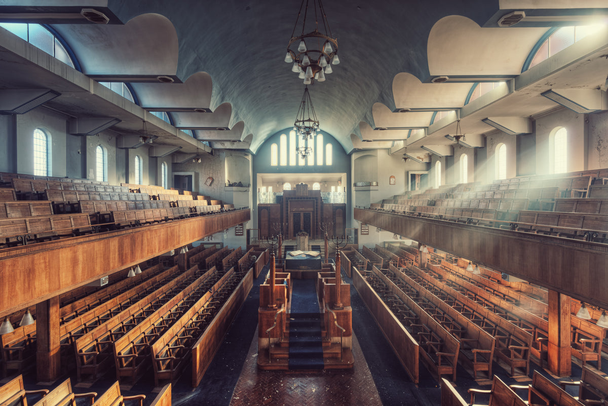 Synagogue – Gina Soden